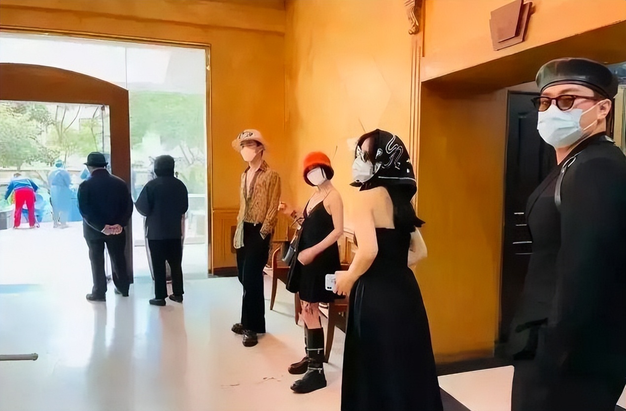 Guo Jingming: From a poor boy to a net worth of 3 billion, his history ...