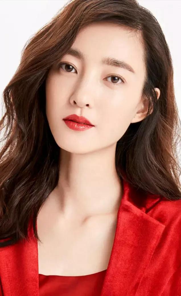 Wang Likun: graceful temperament, fresh and refined, she deserves to be ...