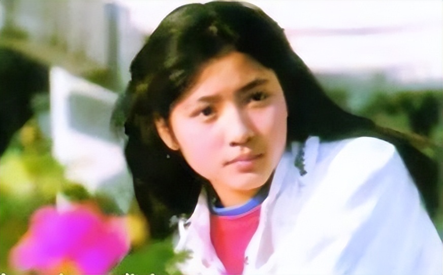 Beauty host Ji Xueping: Become famous at the age of 14, marry a rich ...
