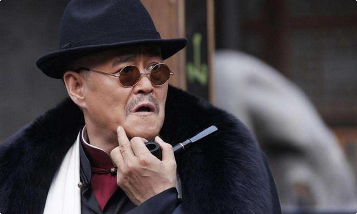 The underworld singer Zang Tianshuo is so crazy, he slapped Mei Ting and smashed Jackie Chan's ...