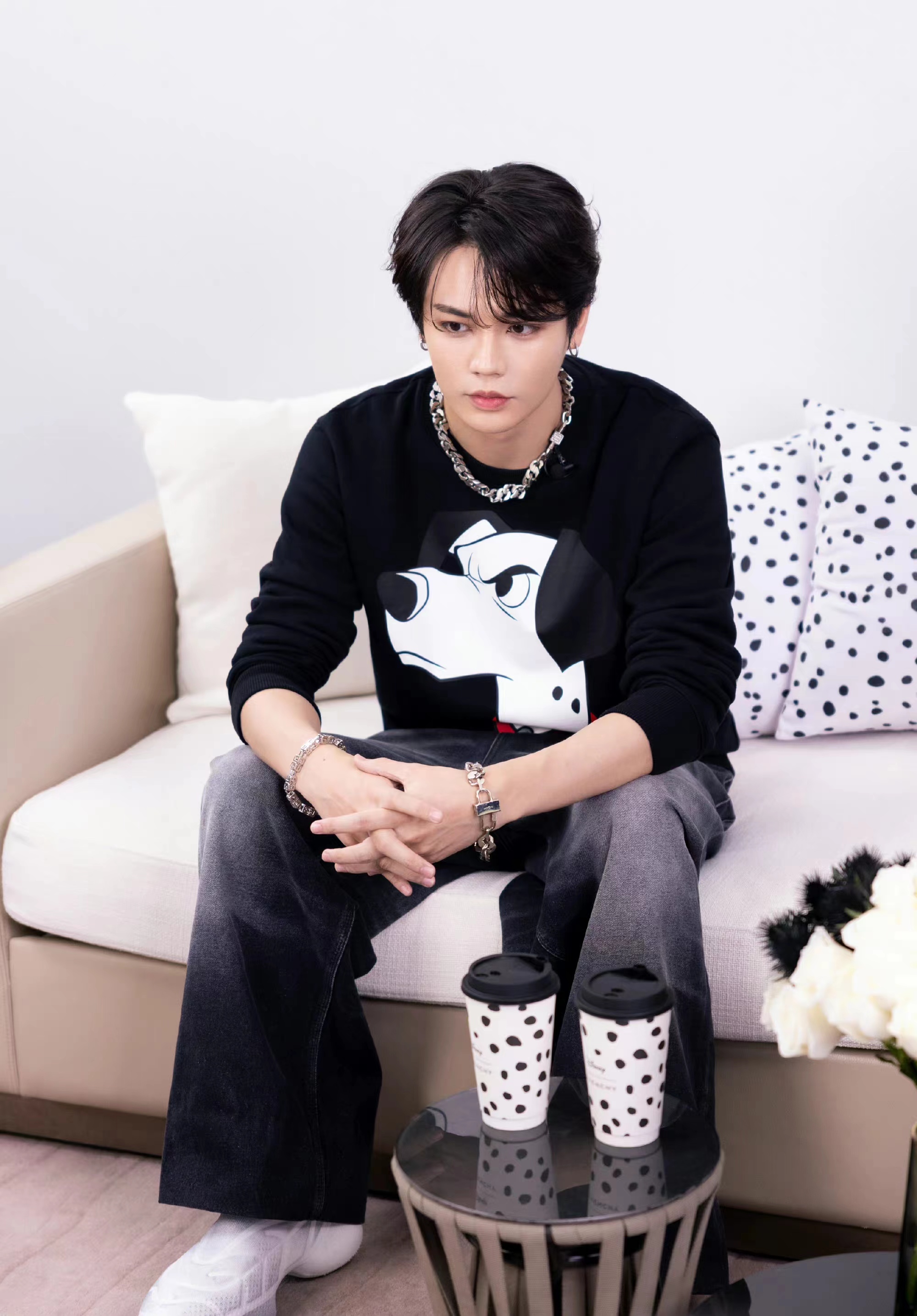 Lin Yanjun posted an apology, but netizens didn't buy it, fans: Get out ...
