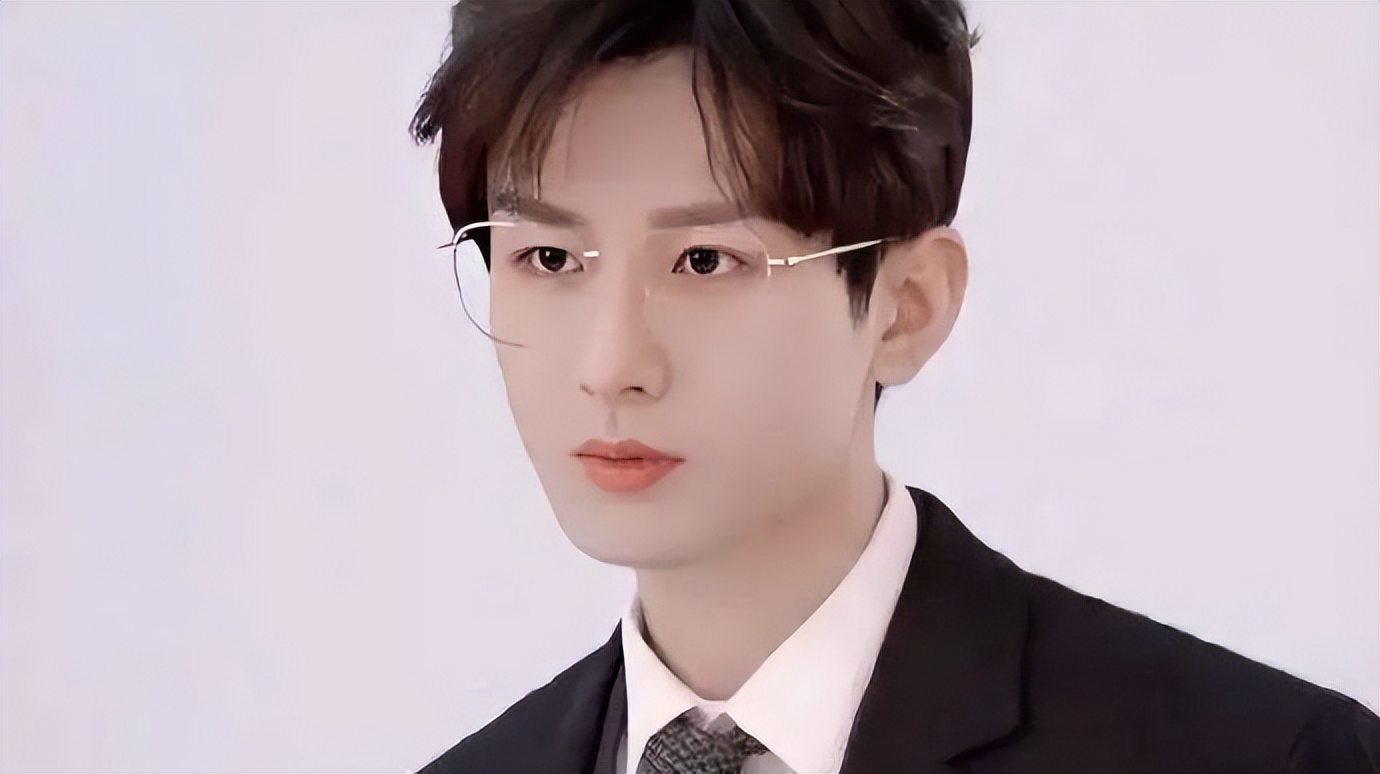 Little Gossip, Cheng Yi, Yu Shuxin, Wang Junkai, Deng Wei - iMedia