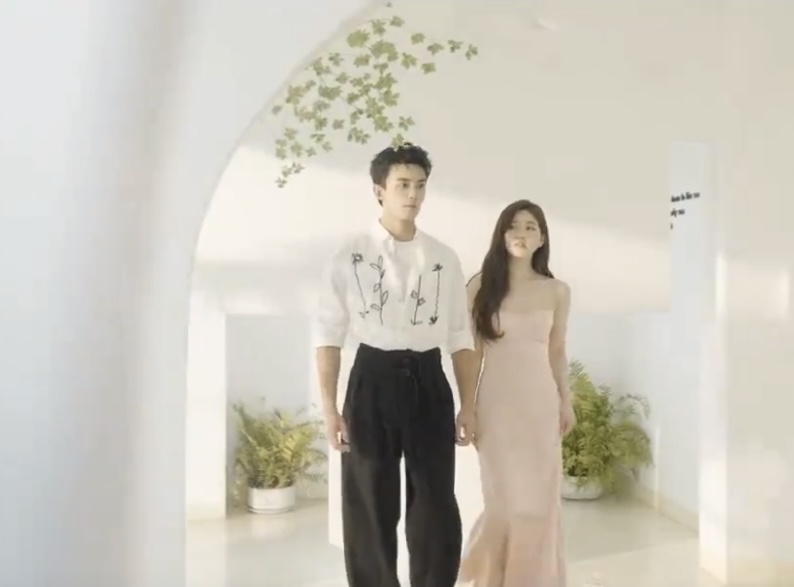 Are Wu Lei and Zhao Lusi together?Participating in "The Stars are Bright" because of the drama ...