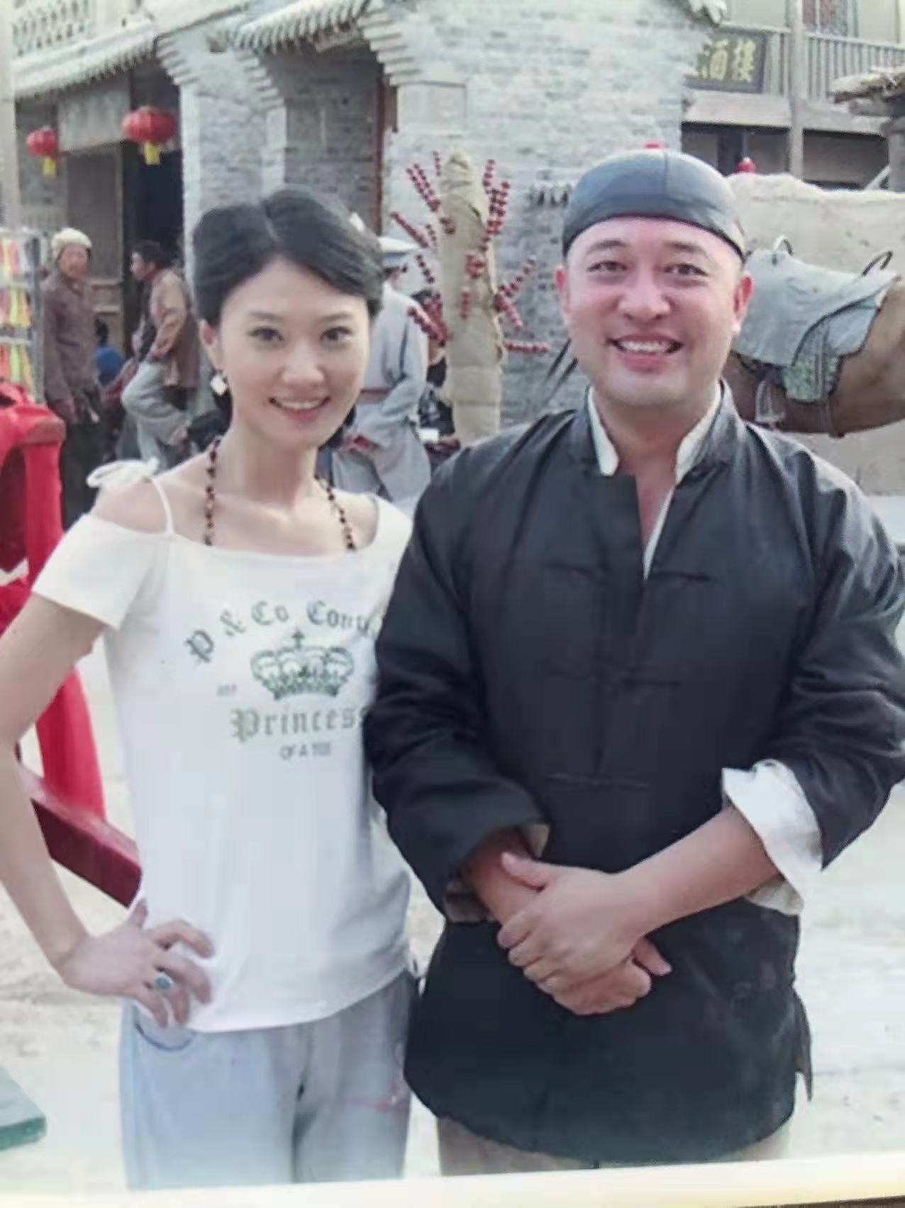 Tension--the first person in China's dubbing imitation show - iNEWS