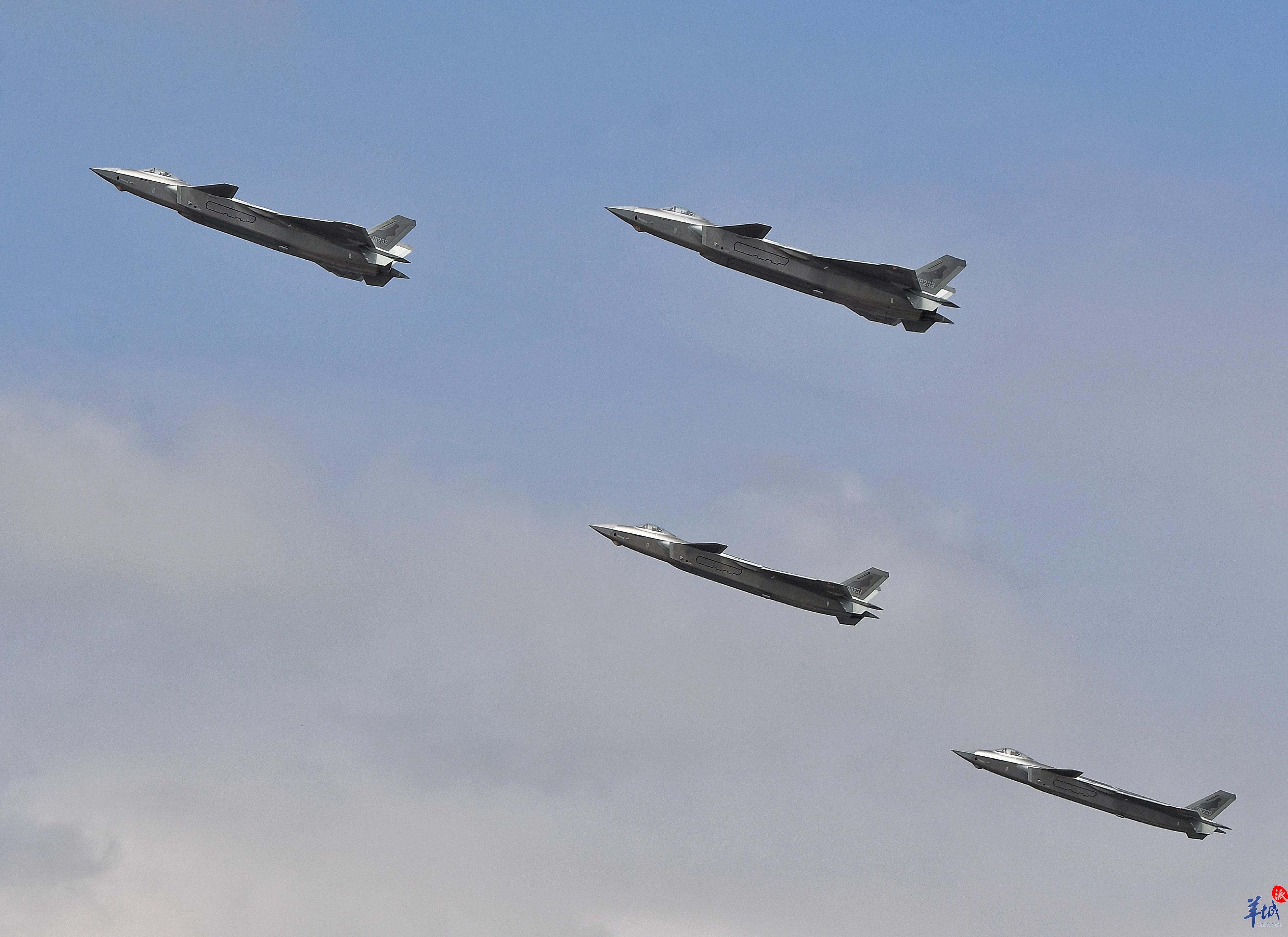 With 220 fighter jets and 1,430 fourth-generation and above fighter ...