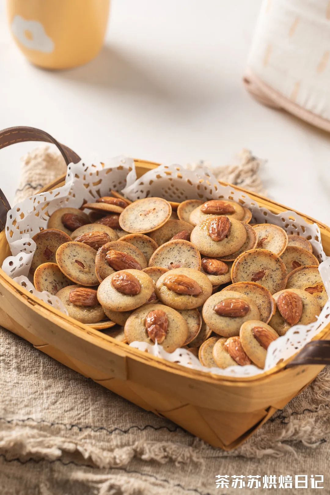 Homemade Earl Gray Tea Chips!Mix it at home, and eat all you can at the ...