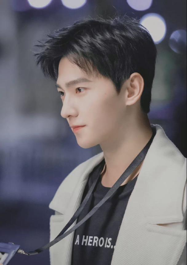 A sweet pet drama directed by Yang Yang and Li Mu Ge, the heroine's ...