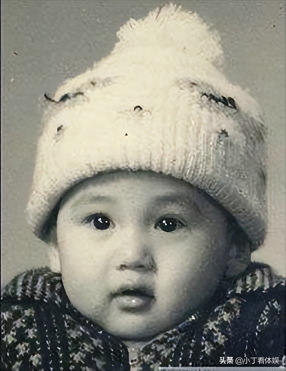 Actor Huang Lei: A successful husband, father and teacher, but became a ...