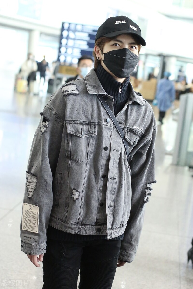 How rich is Qin Fen, known as the "Emperor of Shanghai"? - iNEWS