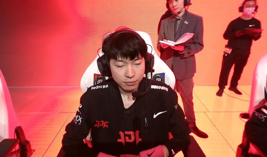 Hope出道四周年！曾被EDG下放二隊，LDL場場亂殺加入JDG成頂級AD - 資訊咖