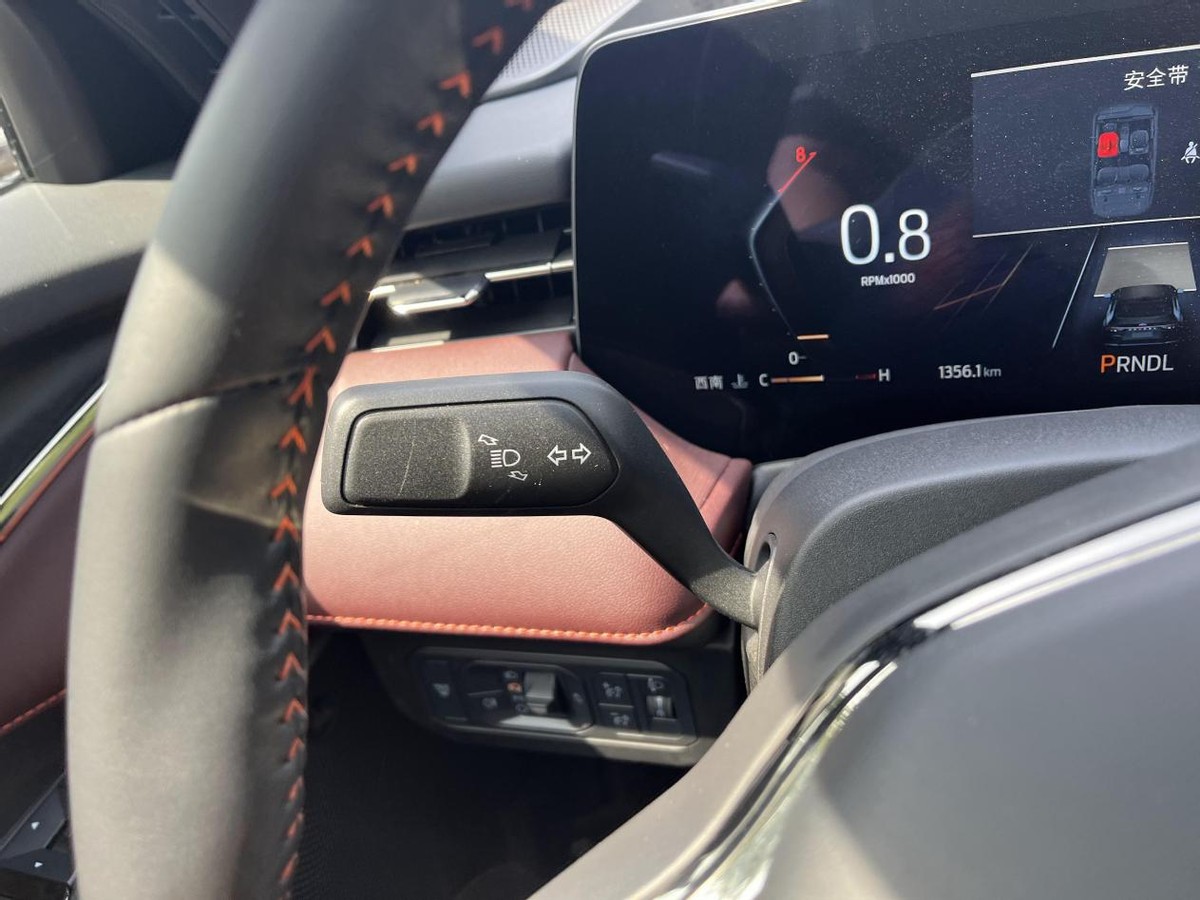 It's still a high-horsepower Xinmeng that drives easily, and the power ...