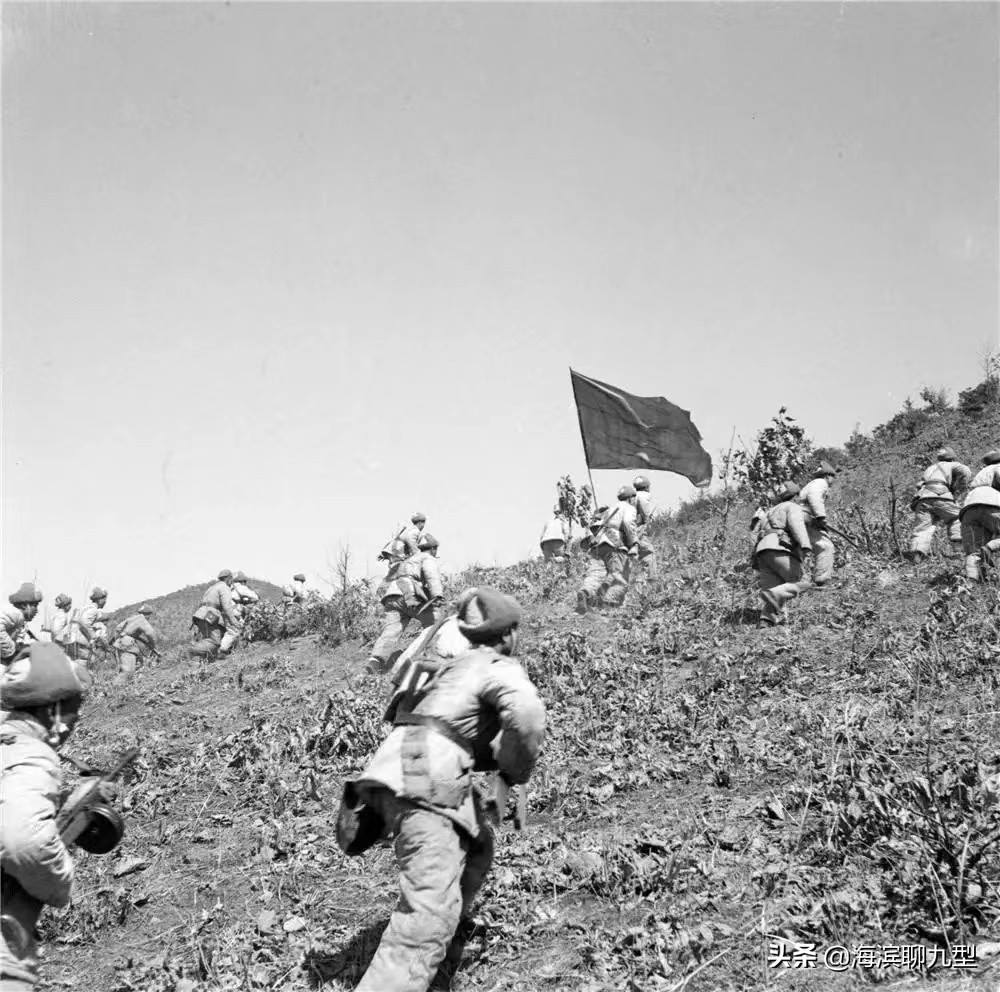 In the winter of 1950, I crossed the 38th parallel (24th) from Junyuli ...