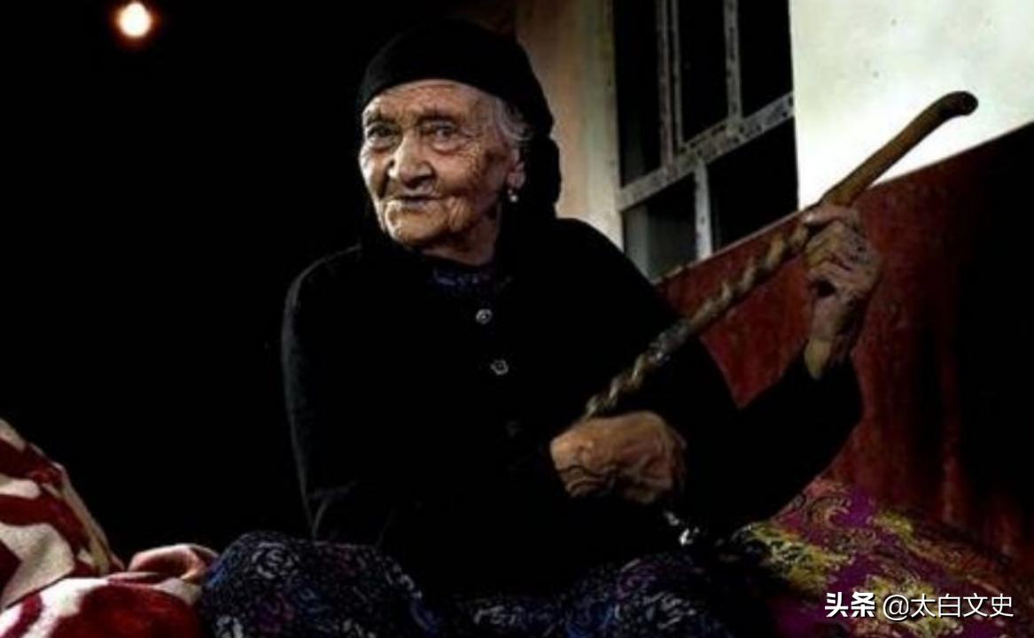 She is 133 years old this year and was born in the Guangxu period of ...