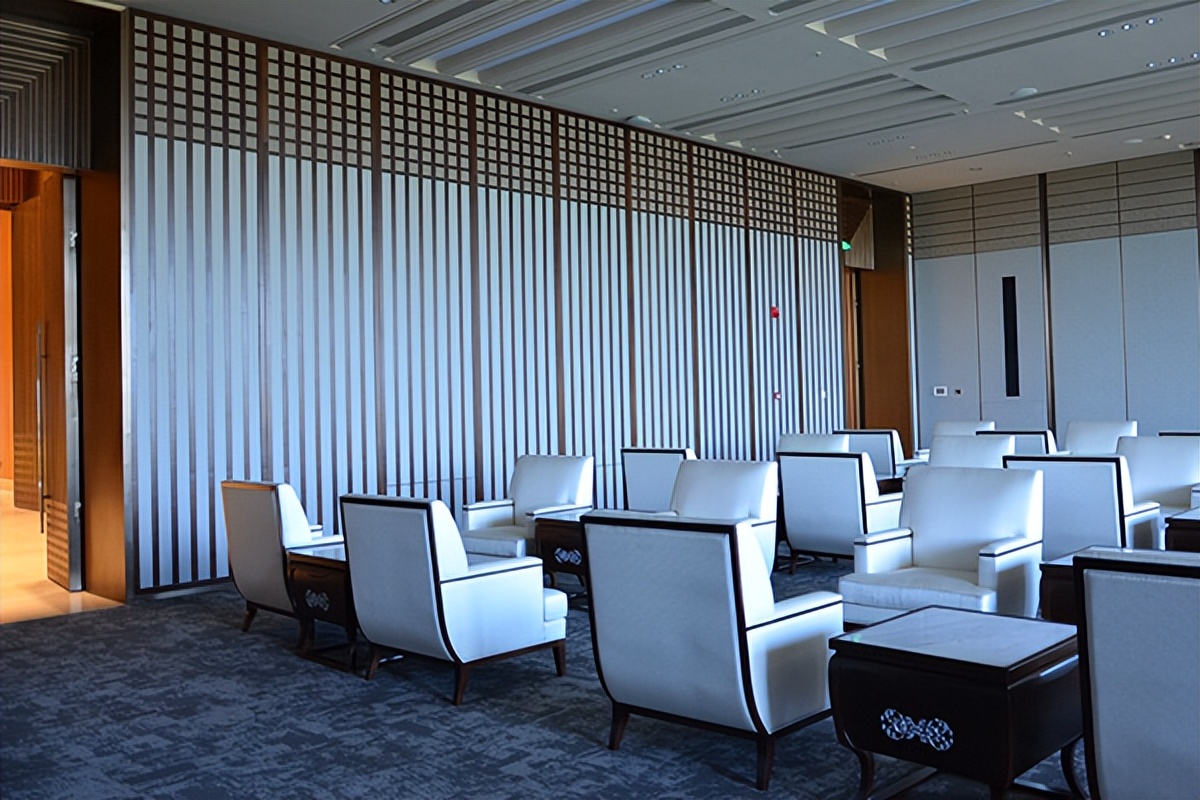 How to choose a non-standard door suitable for your home? - iNEWS