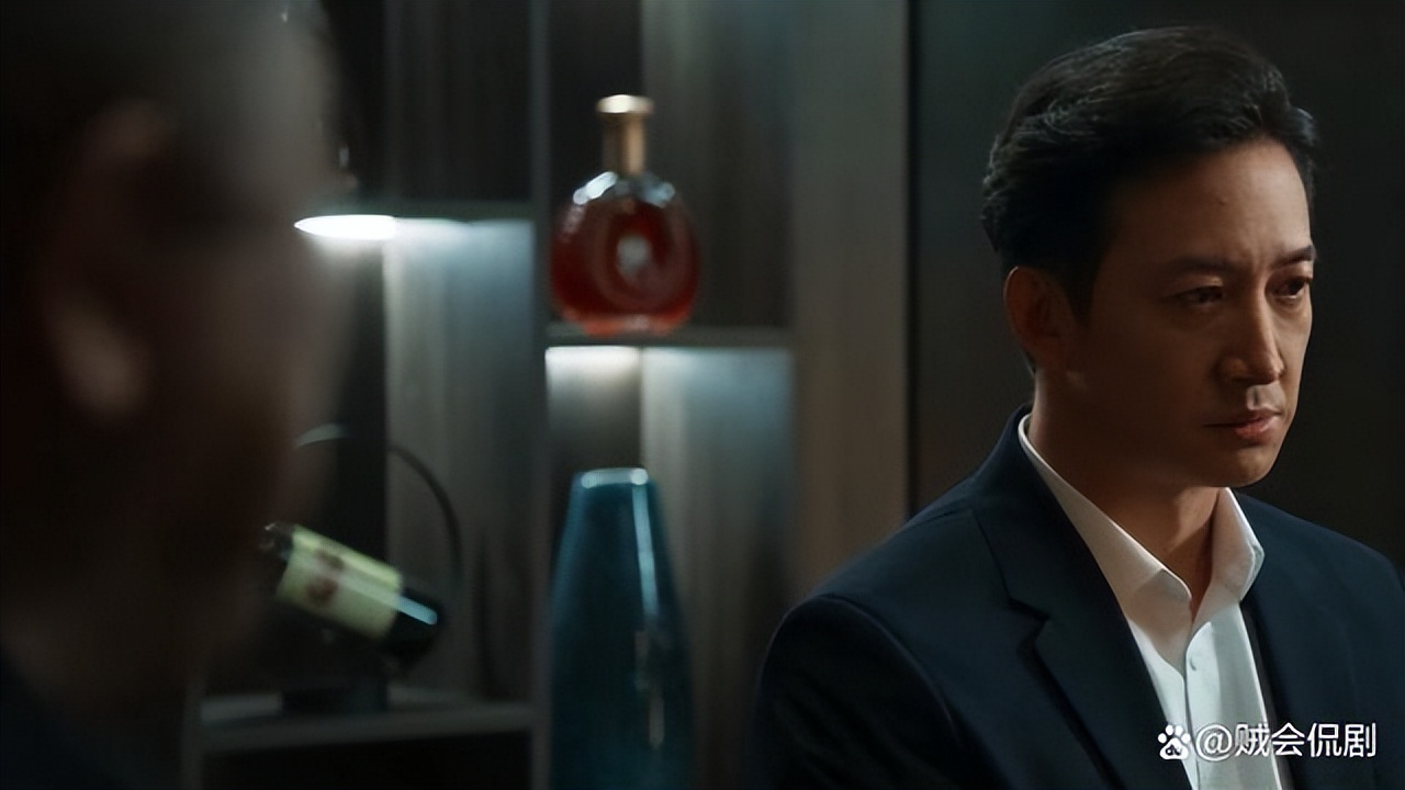 Who is the "mysterious man" connected with Yan Guohua in "Punishment ...