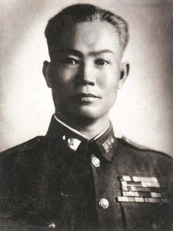 Chen Cheng is in a high position, but when he "drops the chain", he can ...