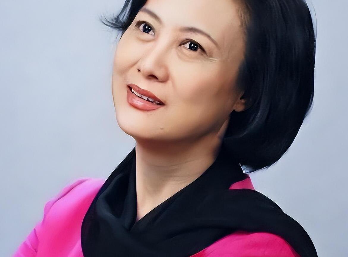 Famous actor Han Qing: 11 years after his mother Bo Han passed away, he ...