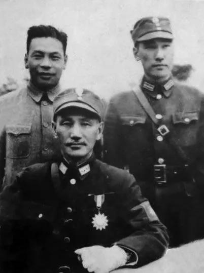 Xiong Xianghui: Twelve years with Hu Zongnan (17th) Jiang Weiguo first ...
