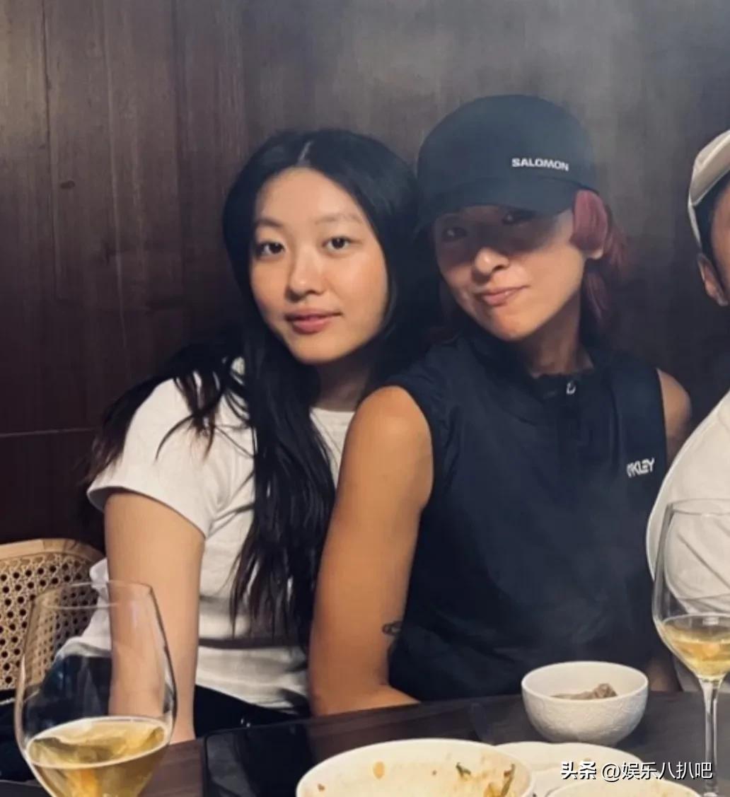 The photo of Eason Chan's daughter is rarely exposed and has a good ...