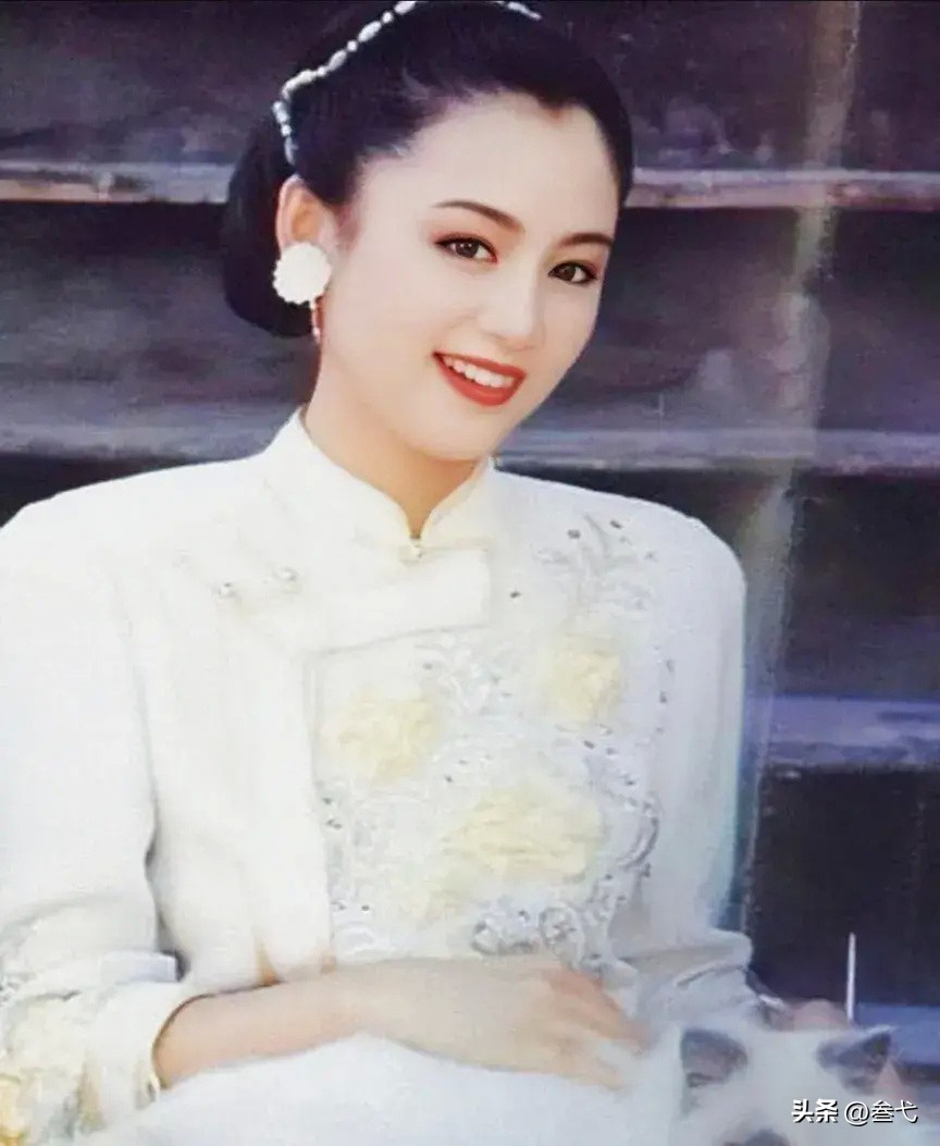 How amazing was Chen Hong when he was young - iNEWS