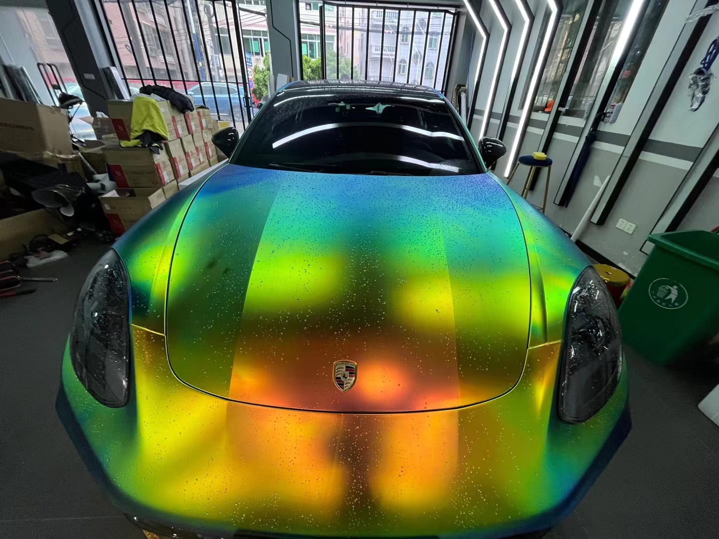 Porsche Camus color changing film Sub-Rainbow electroplating green ...