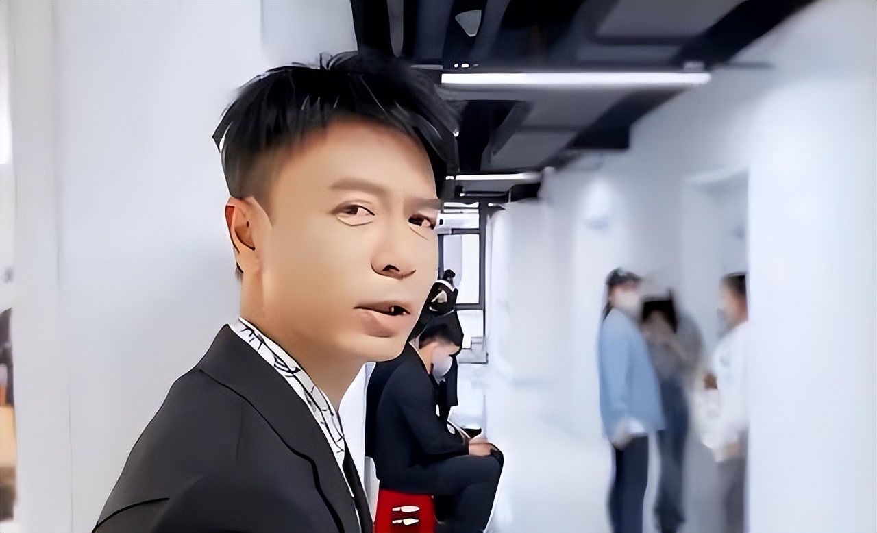 Li Keqin asked Liang Yuying: What if "The Voice" is eliminated? Liang ...