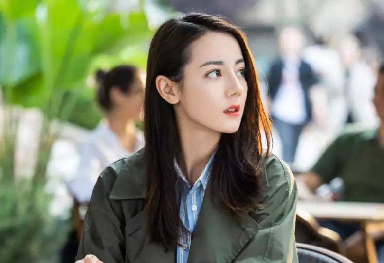 Acting is all about dubbing? I beg these 8 "dumb" actors, stop bragging about their acting ...