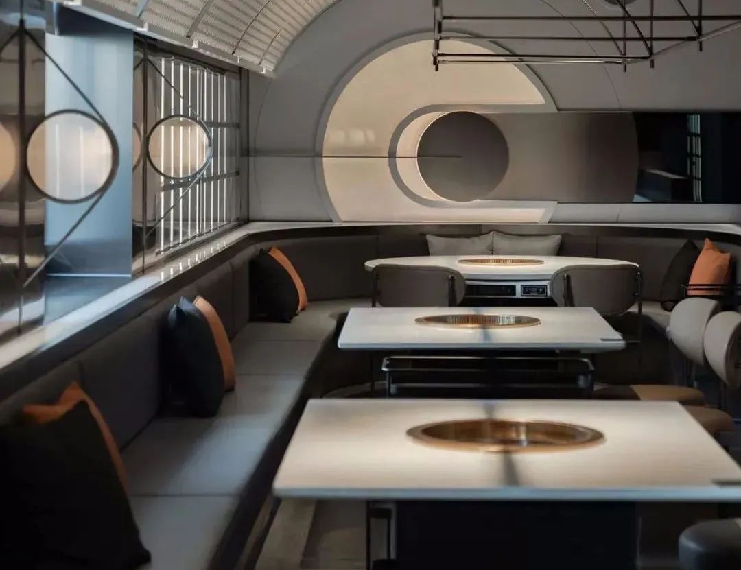 Creative Decoration Style | Space Hot Pot Restaurant - iNEWS