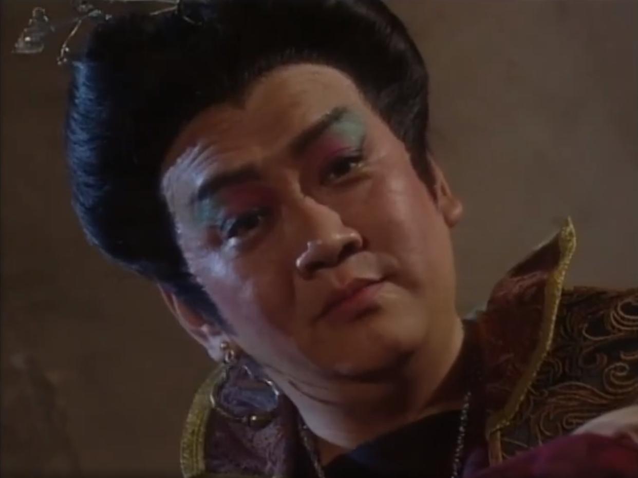 Guan Lijie's version of "Little Li Flying Knife" ranks among the ...