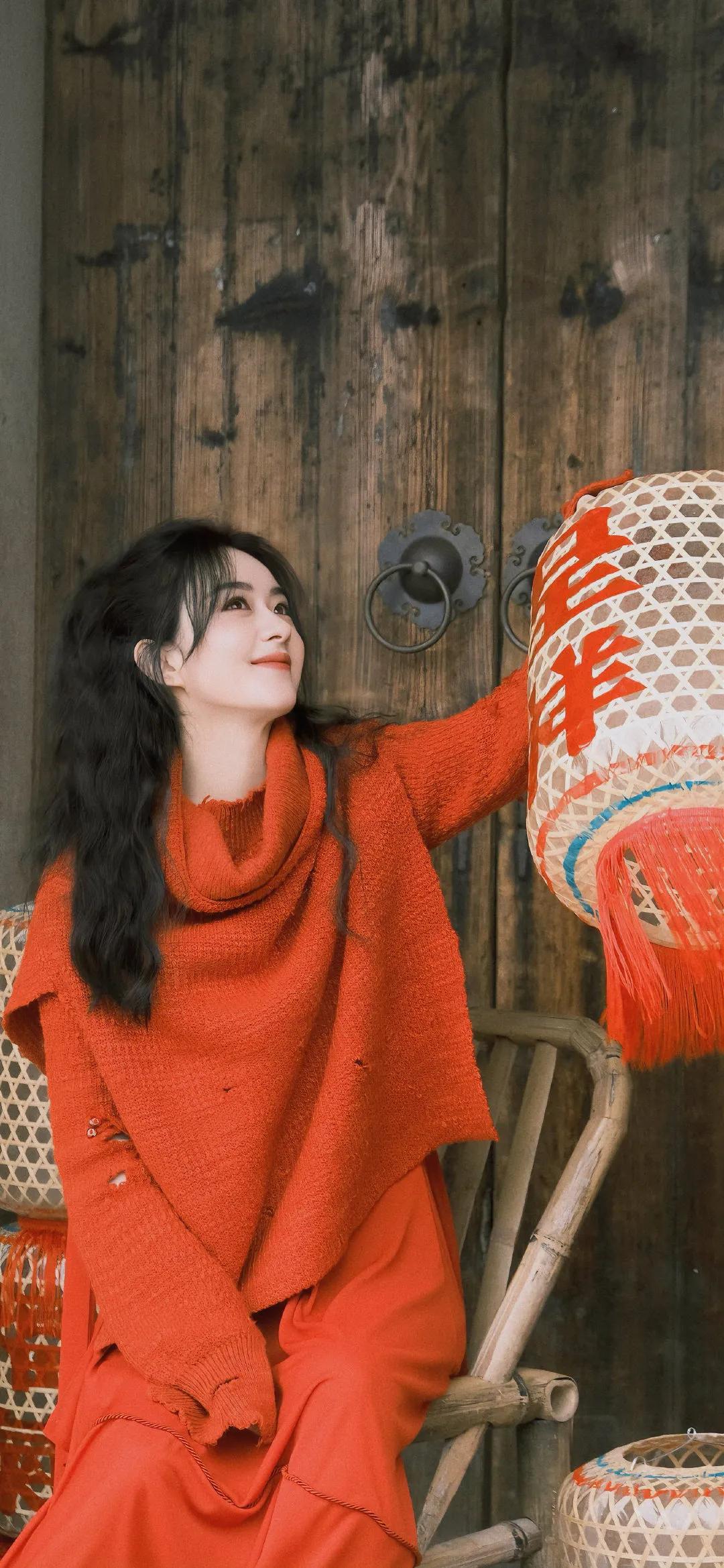 Scarlett and Zhao Liying are both exciting women. - iNEWS