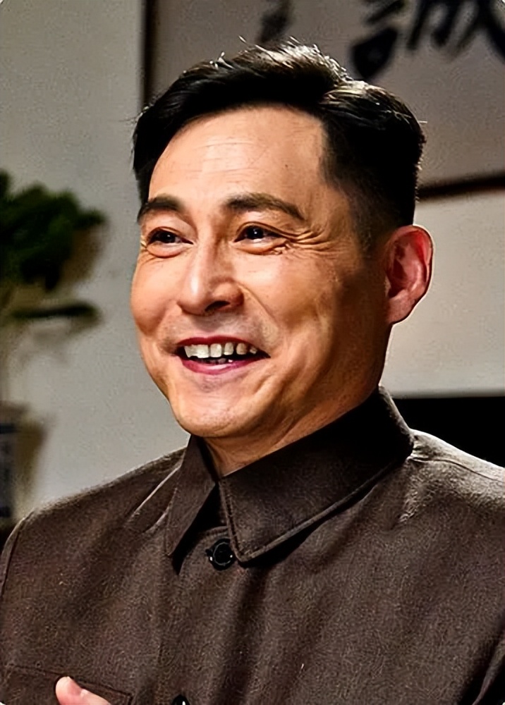 Actor Yang Junyong lost his father, mother and wife one after another ...