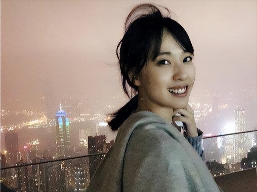 Japan's top ten poor-breasted (flat-chested) actresses, Horikita Maki's ...
