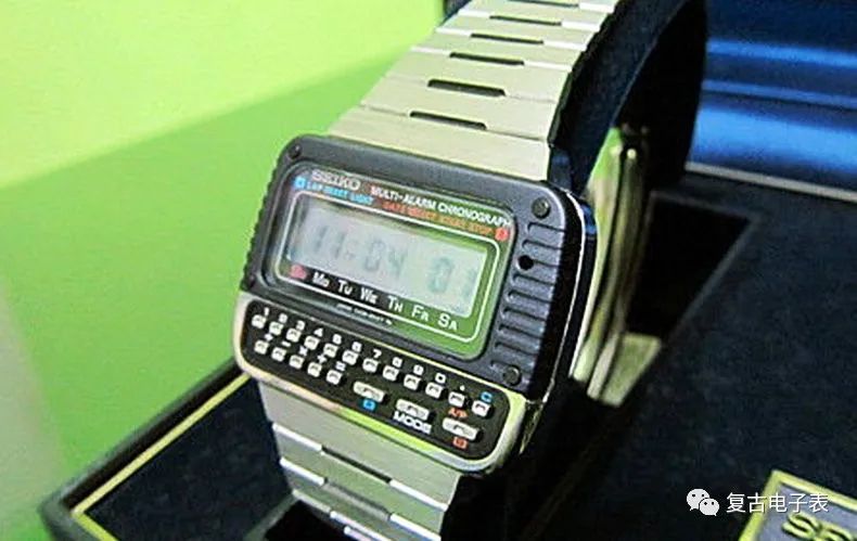 Vintage radio style Seiko computer watch - Seiko c439 - iNEWS
