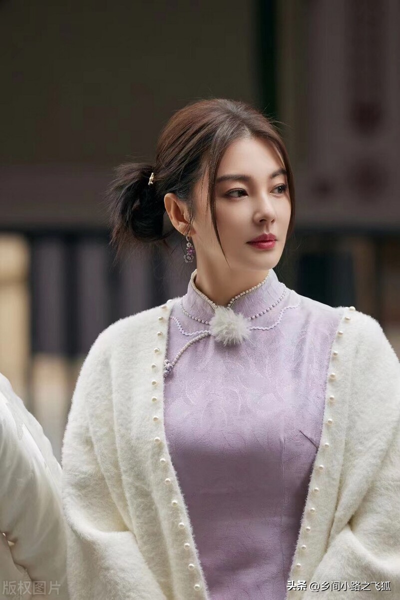 Zhang Yuqi recorded "Pretty Battle" and released a set of modeling ...