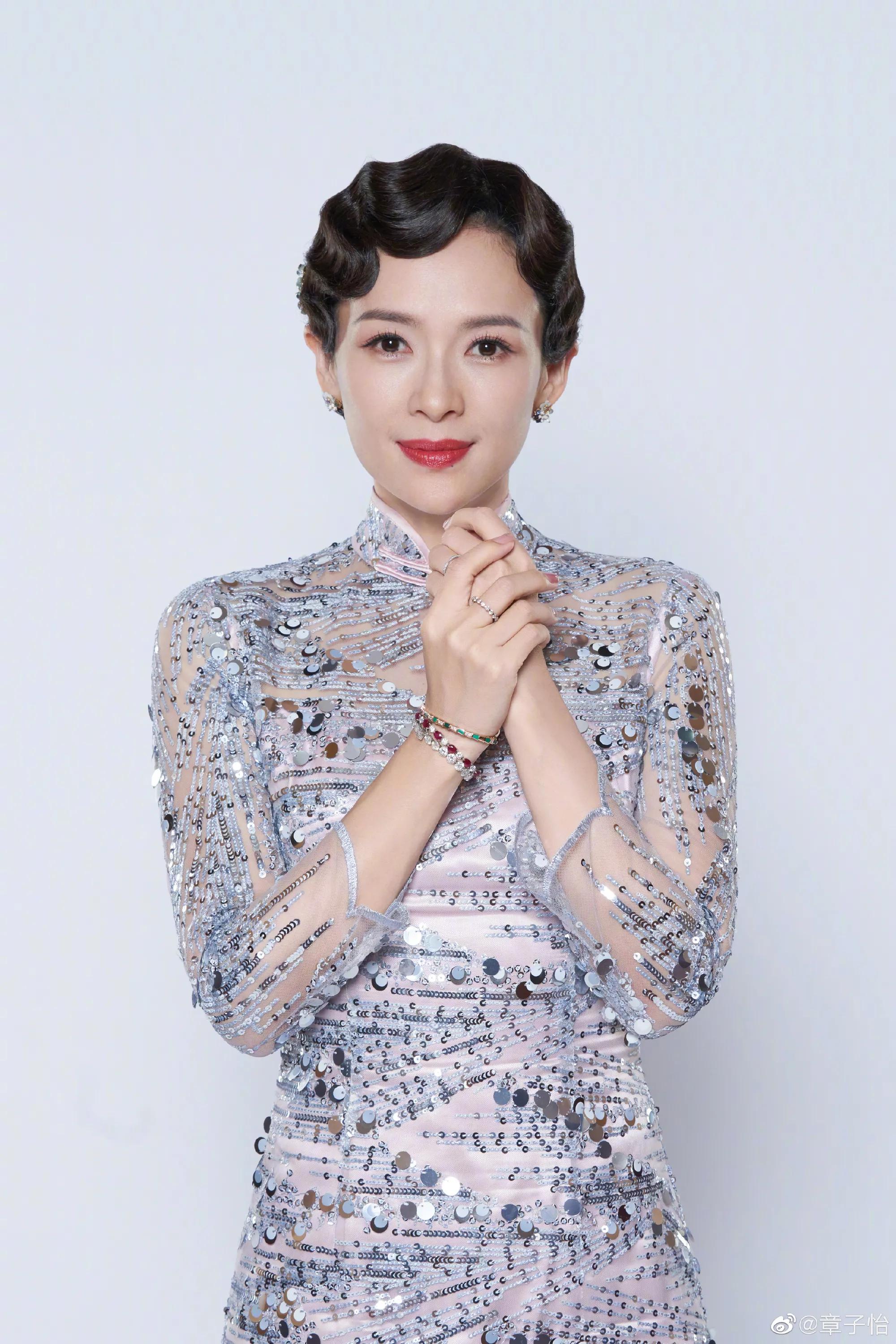 Zhang Ziyi's ace vs ace cheongsam looks so beautiful with wavy retro ...
