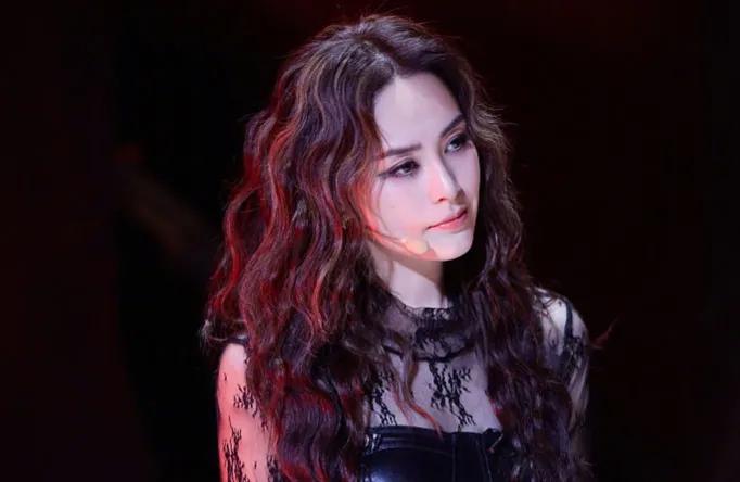 Heavy makeup goes against harmony, take stock of ten actresses who don ...