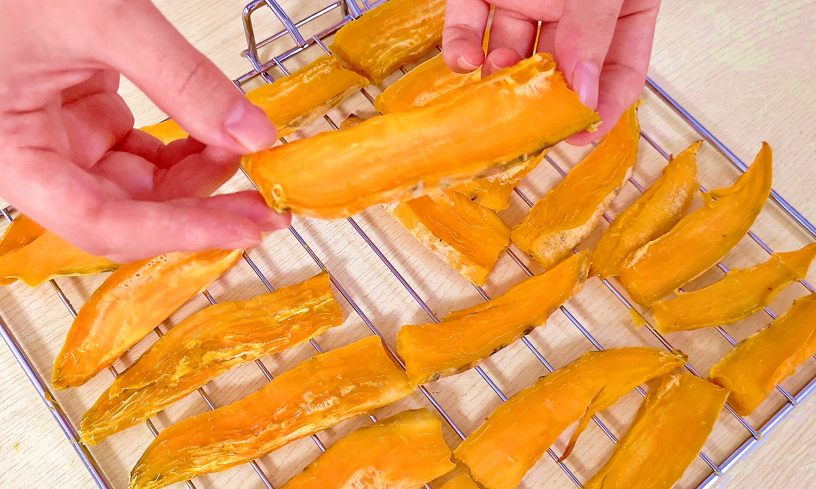 To make dried sweet potatoes, keep in mind 3 methods and 2 skills ...