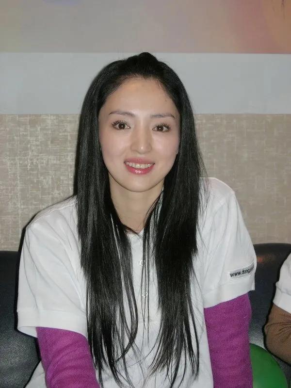 Dong Xuan, life photo - iNEWS