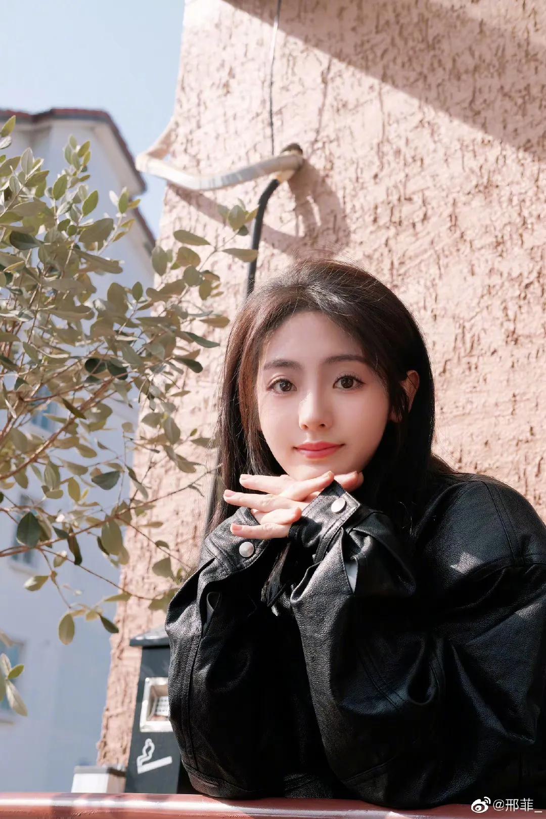 Actor Xing Fei's beautiful photo - iMedia