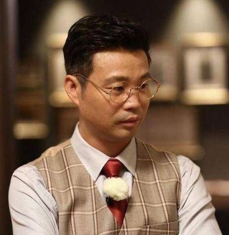 "Honest Man" Wang Xun: After becoming famous, he abandoned his ex-wife ...