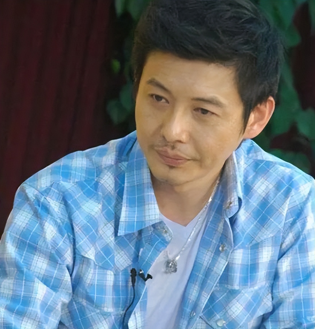 Remember the former CCTV host Cheng Qian? - iNEWS