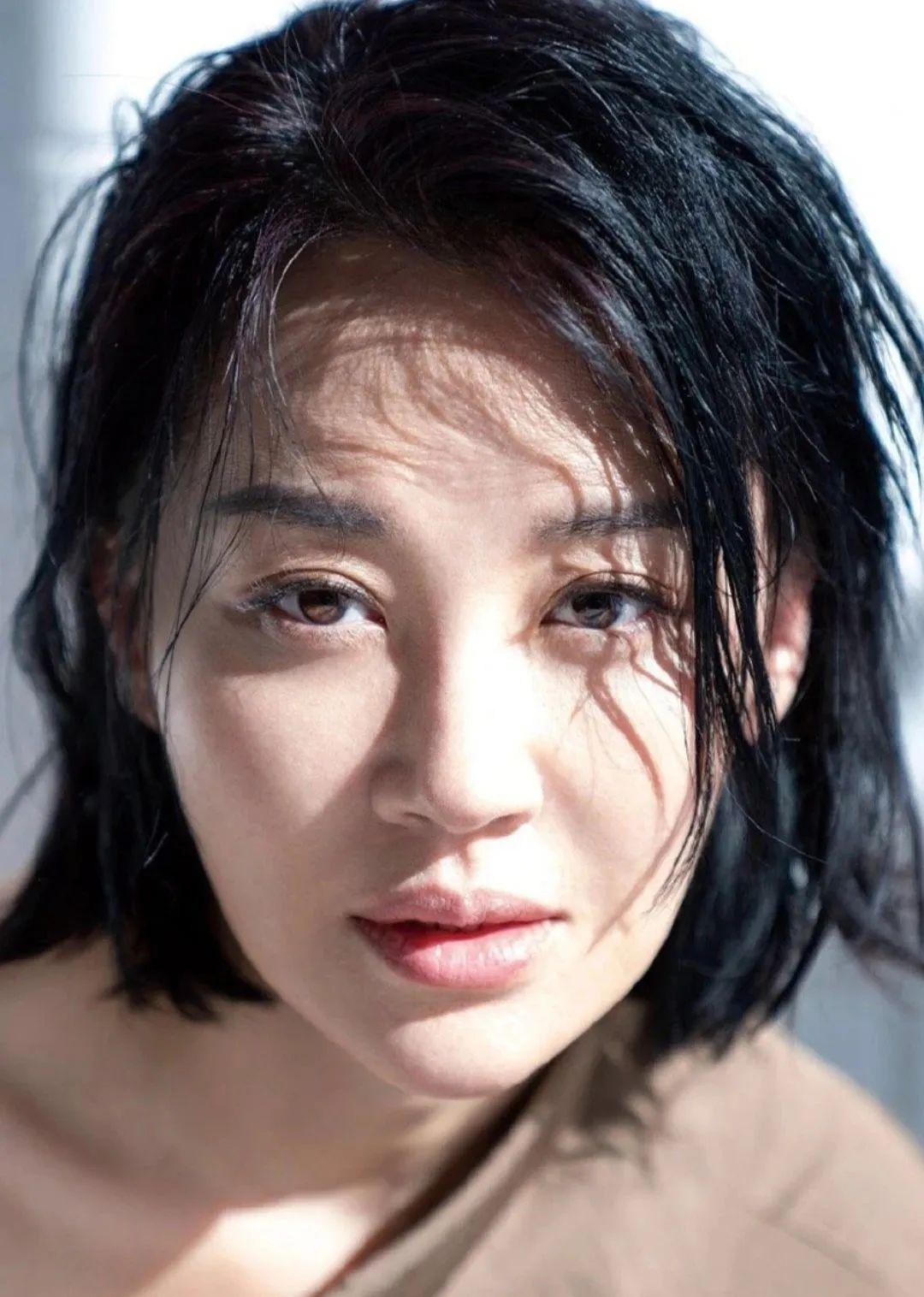 "Flirty, young and old take all", Xu Qing, who is over half a hundred ...