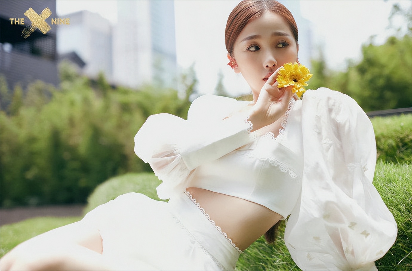 Yu Shuxin & Kong Xueer, Xueer's figure is really amazing, the fifth one ...