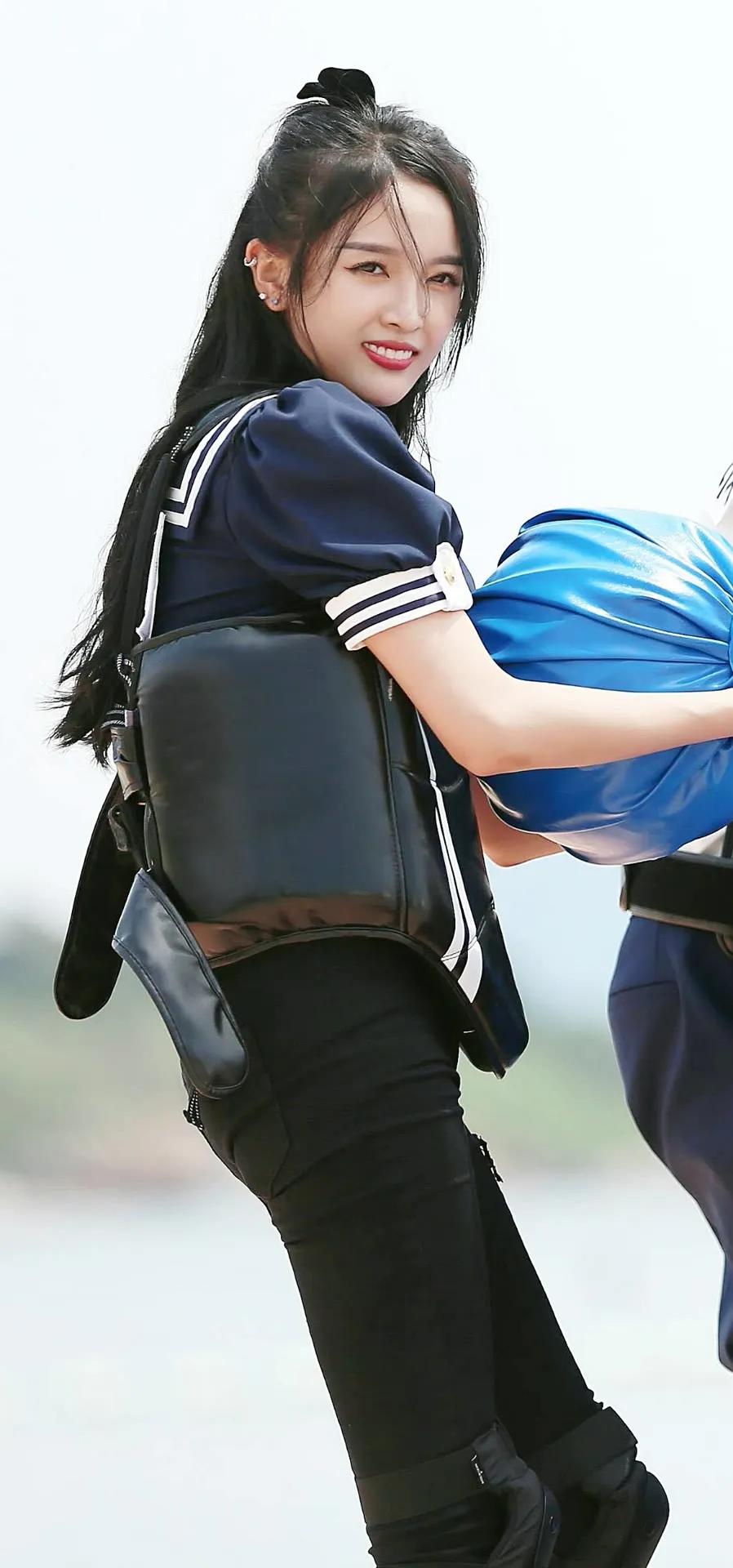 Star Beauty - Issue 307 Wu Xuanyi - iMedia