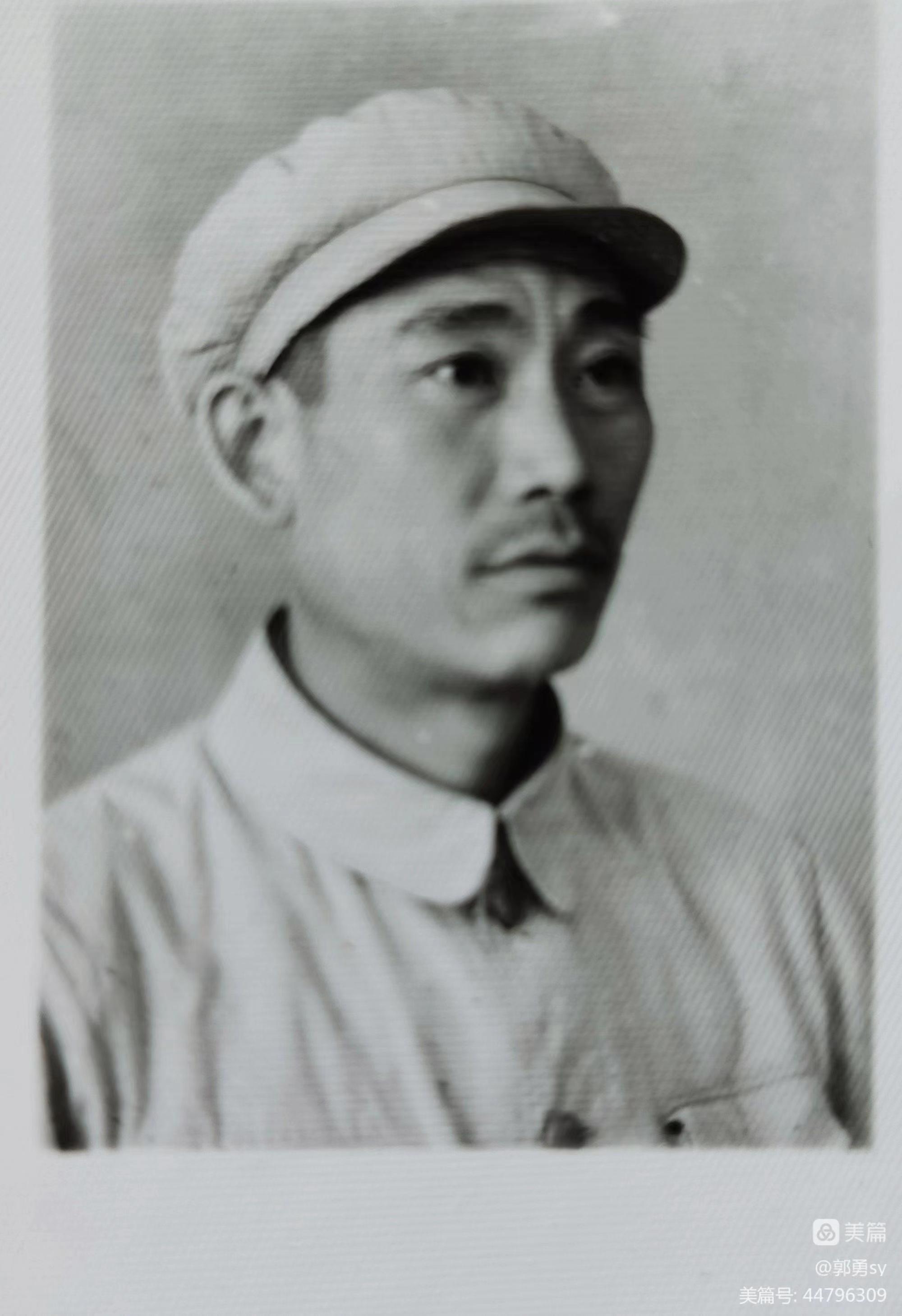 The military career of father Guo Qi - iNEWS