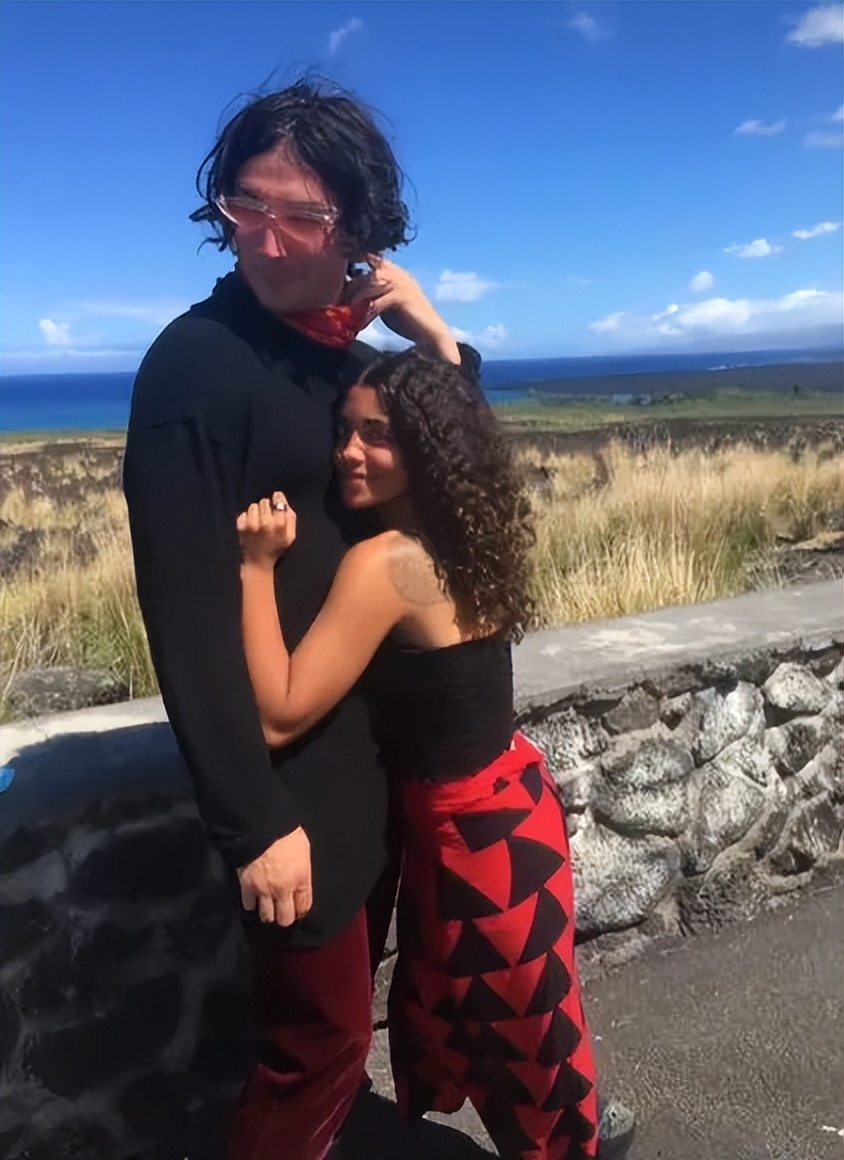 Ezra Miller's ex-girlfriend speaks out, online crusade exposes scandal ...