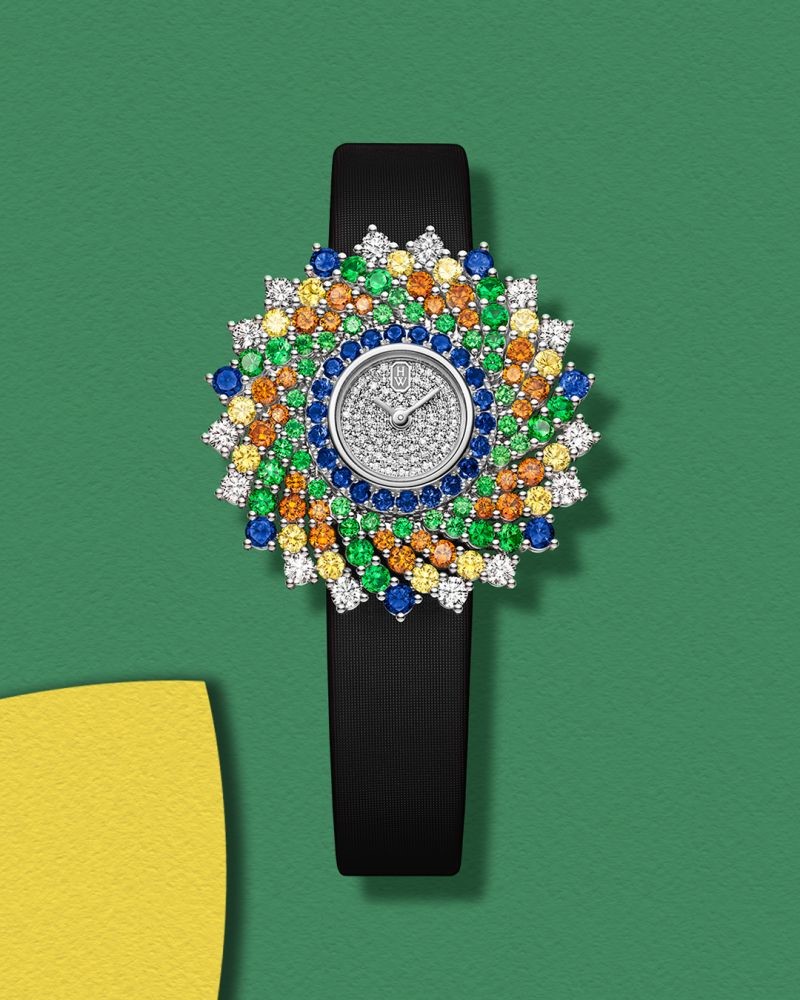A good day starts with a good watch - iNEWS