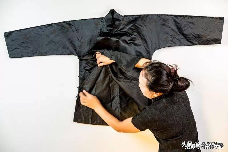 Longteng Han and Tang Dynasty costumes have been inherited as ...