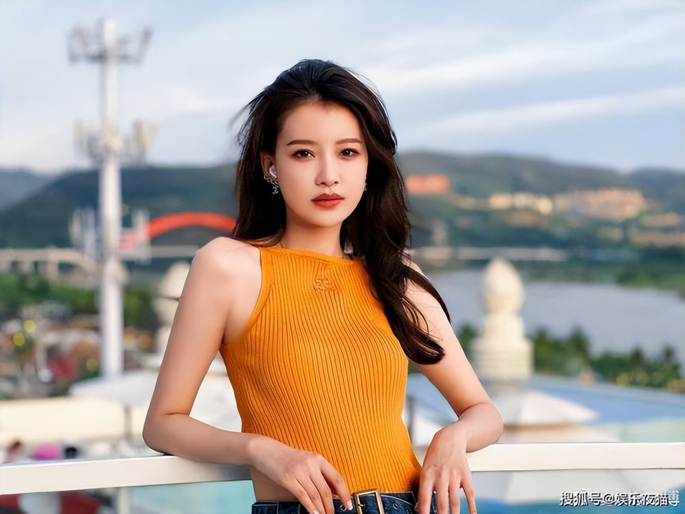 Wang Xiaofei and Big S?Zhang Heng and Zheng Shuang?Sun Yi positions ...