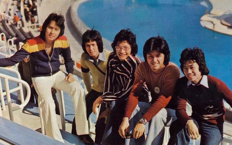 8 Forgotten Music Stars - iNEWS